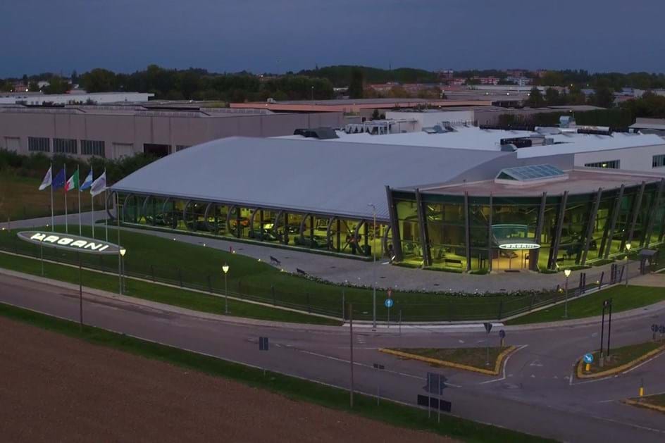 Novo edifício da Pagani em Modena é impressionante - Actualidade ...