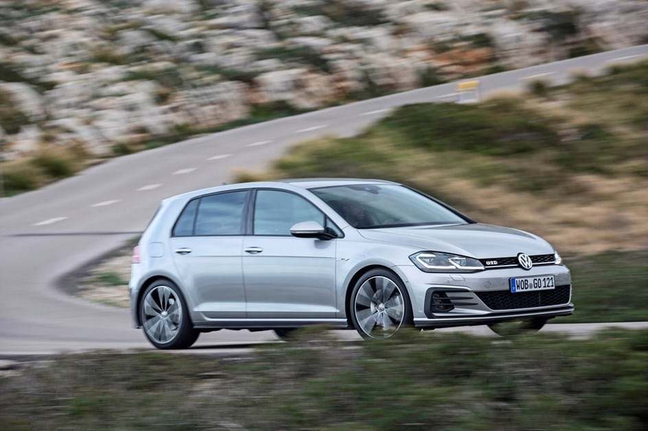 Novo VW Golf chega em Março e já tem preços - Novos Modelos - Aquela ...