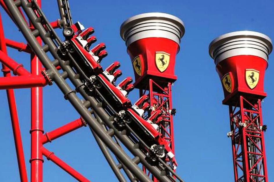Veja as melhores imagens da inauguração do Ferrari Land! - Actualidade ...
