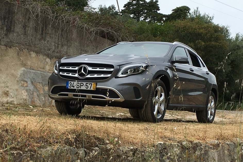 Mercedes GLA 180d em ensaio - Ensaio - Aquela Máquina