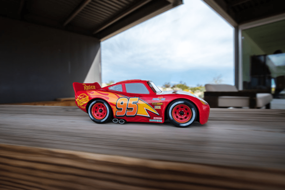 Faísca McQueen ganha vida com app - Actualidade - Aquela Máquina