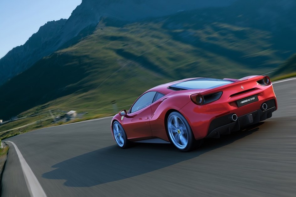 Ferrari 488 GTO terá o motor V8 mais potente da história da marca ...