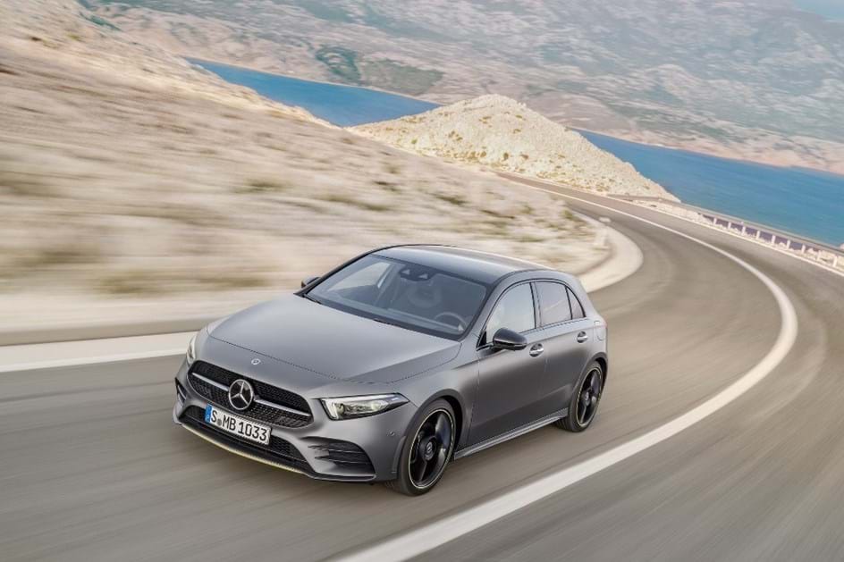 Estamos na apresentação do novo Mercedes Classe A - Novos Modelos ...