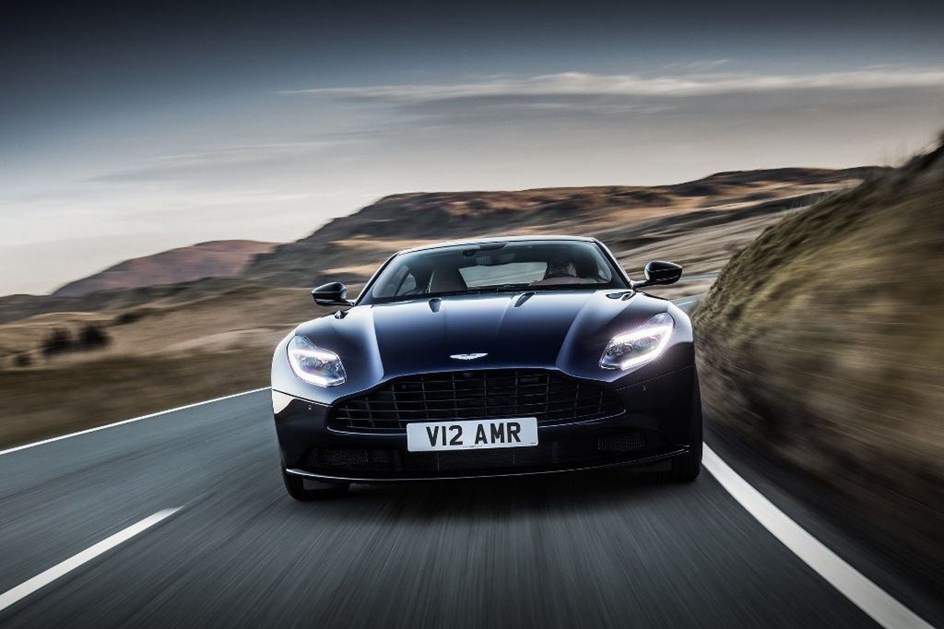 Aston Martin DB11 AMR: carro do 007 está ainda mais potente! - Novos ...