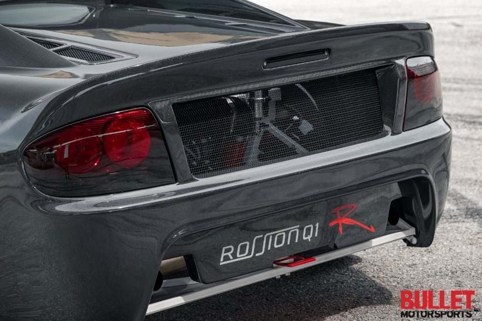 Rossion Q1R é uma “máquina” muito rara em carbono para as pistas - Actualidade - Aquela Máquina