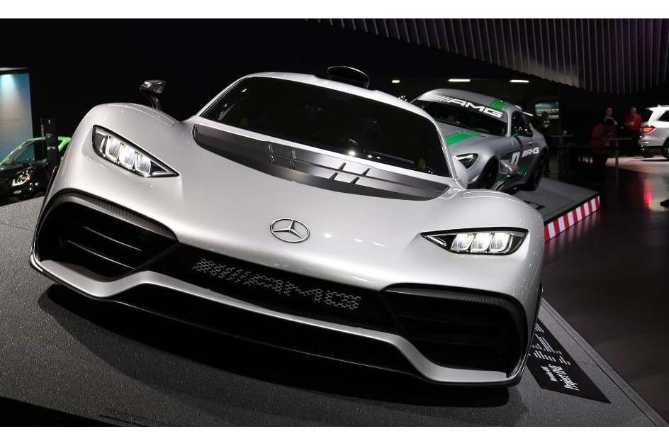 Nico Rosberg já personalizou o seu Mercedes-AMG One de 3 milhões ...