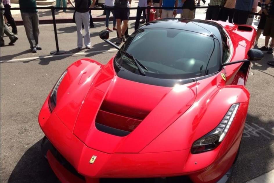 Jurado do “Shark Tank” destrói Ferrari LaFerrari de 3 milhões ...