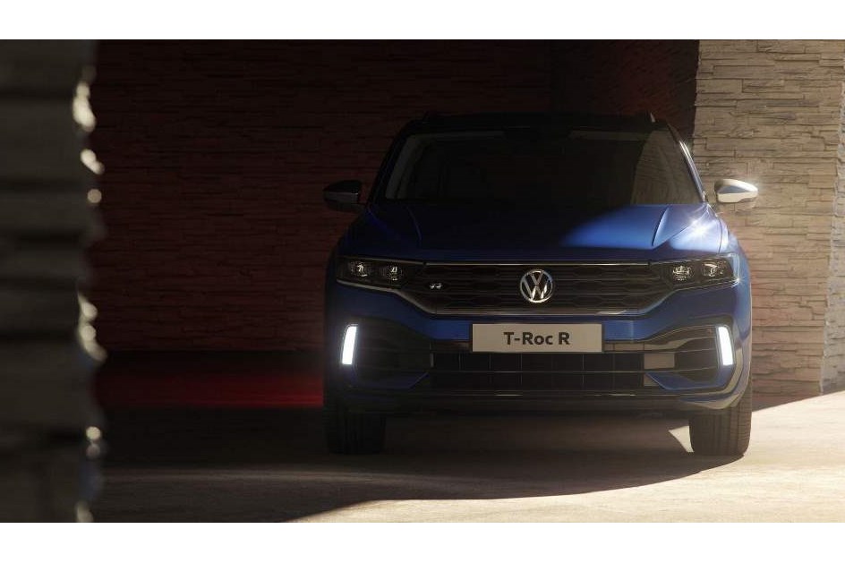 VW T-Roc R: o SUV feito em Portugal ganhou versão radical com 300 cv ...