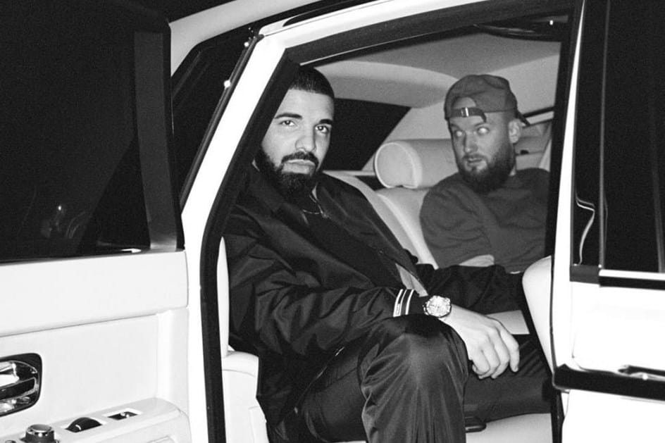 Drake tem Ferrari LaFerrari voador nos seus concertos - Actualidade ...