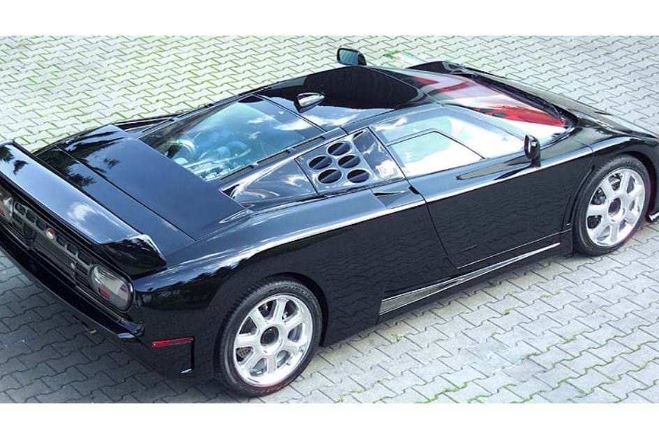 Bugatti EB100 SS 100% em fibra de carbono - Tome Nota - Aquela Máquina