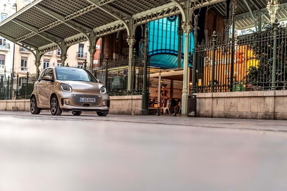 Conduzimos o novo Smart: a partir de agora só eléctrico! - Actualidade ...