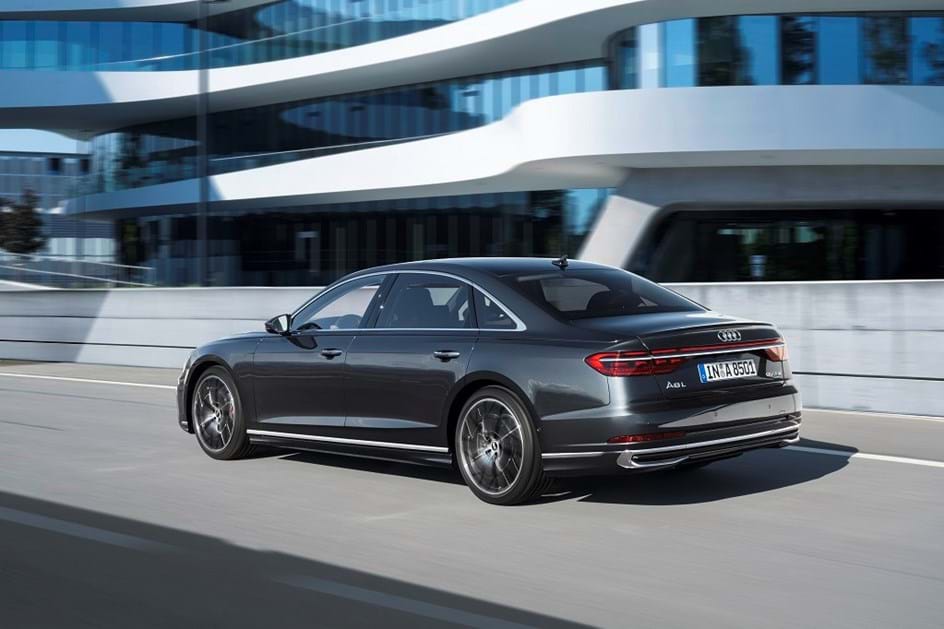 Audi A8 renovou-se e ganhou variante desportiva S Line - Novos Modelos - Aquela Máquina
