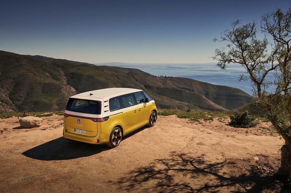 Reservas abertas: VW ID.Buzz chega no Outono e já tem preços - Novos ...