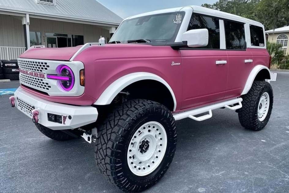 Que tal ir à estreia de 'Barbie' ao volante de um Ford Bronco… da ...