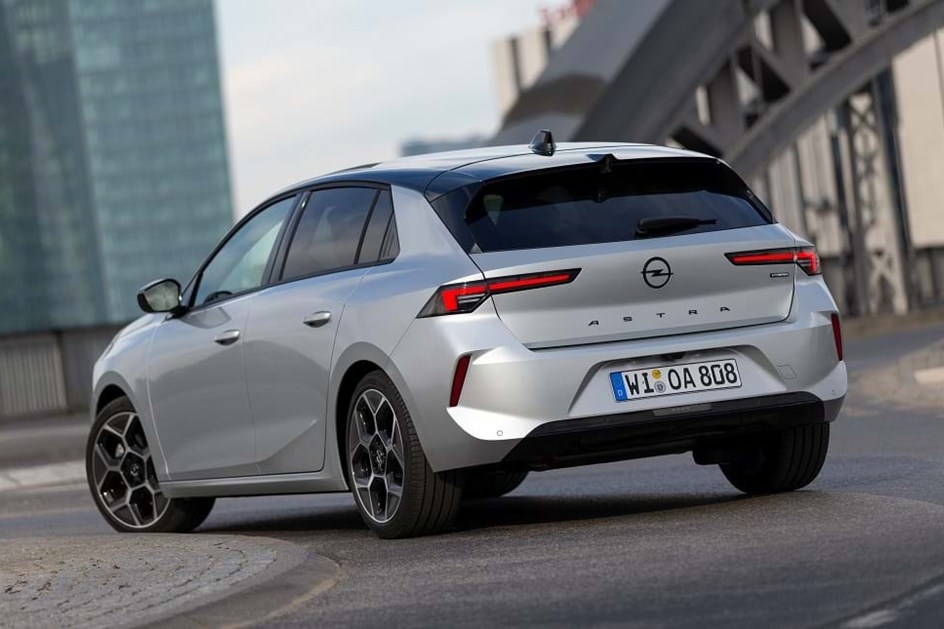 Encomendas abertas e preços definidos para o Opel Astra Hybrid - Novos ...