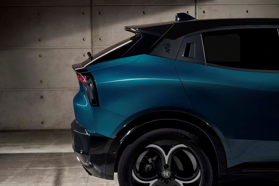Alfa Romeo Milano : será este o mais desportivo dos SUV urbanos ...