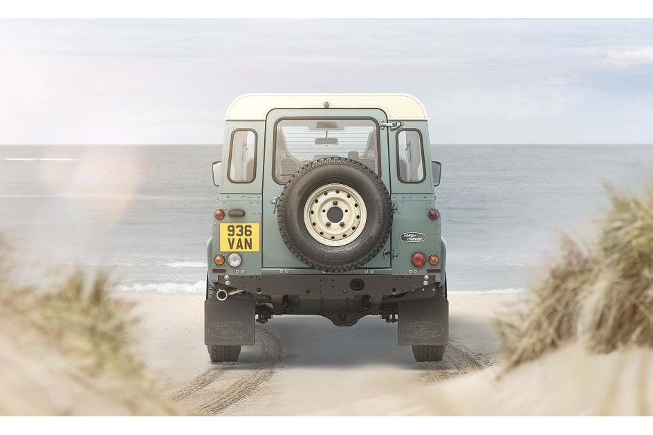 Classic Defender V8 está de volta… por um preço estonteante! - Novos ...