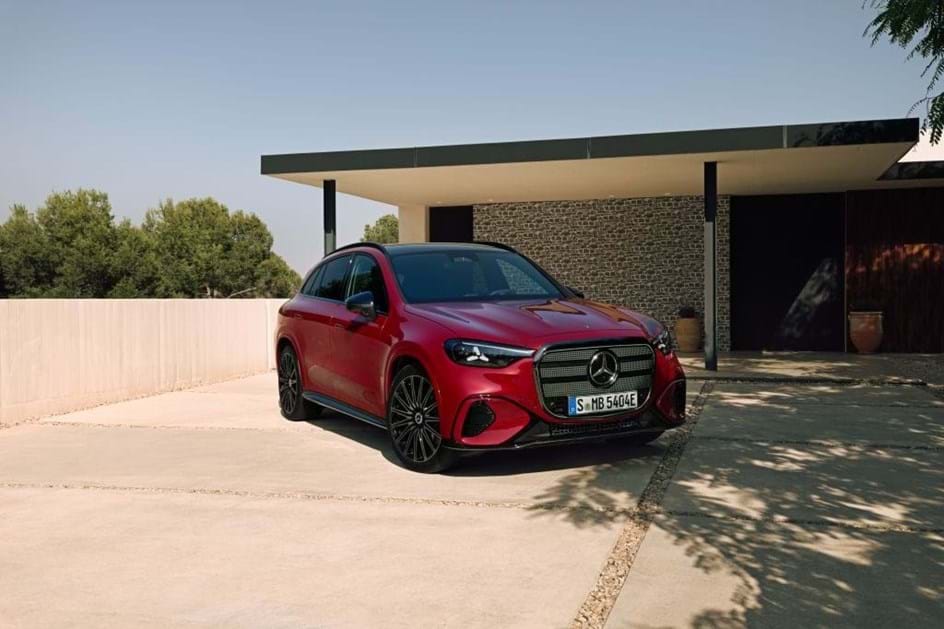 Mercedes-Benz GLC já é eléctrico sem perder as formas clássicas - Novos ...