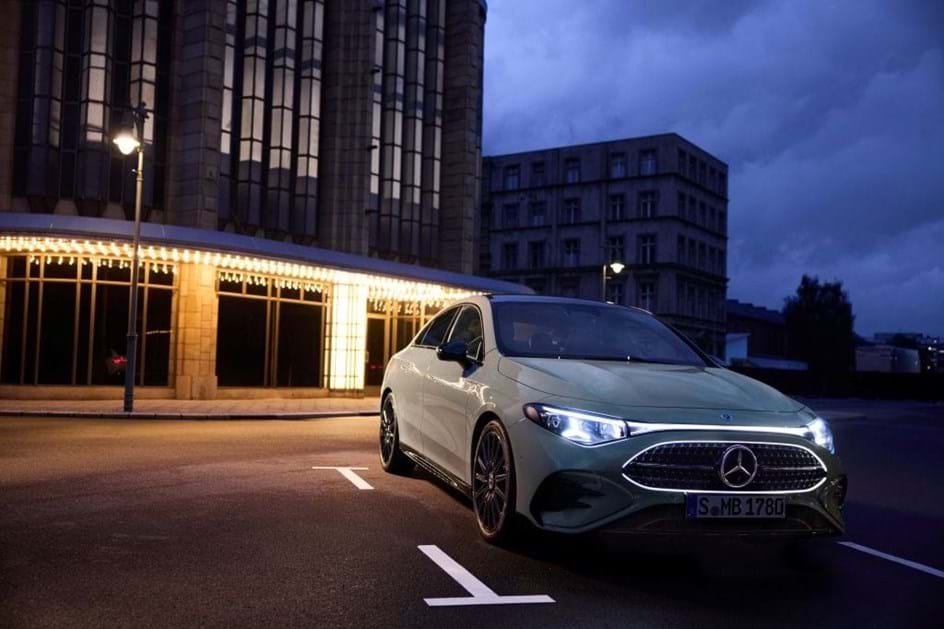 Mercedes-Benz CLA micro híbrido a chegar: os detalhes… e os preços ...