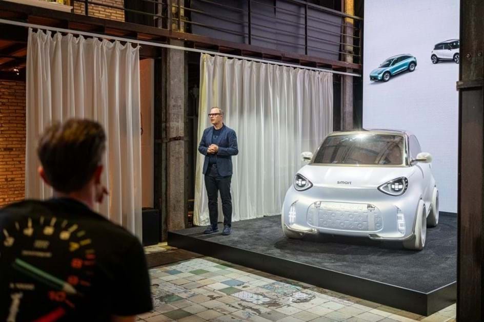 Regresso às origens: Smart Concept #2 assume 300 km eléctricos ...